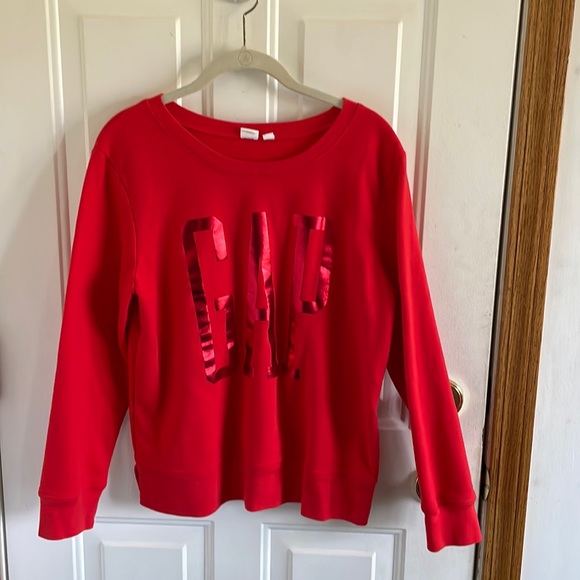 GAP | Tops | Gap Red Graphic Logo Sweatshirt Size Medium | Poshmark